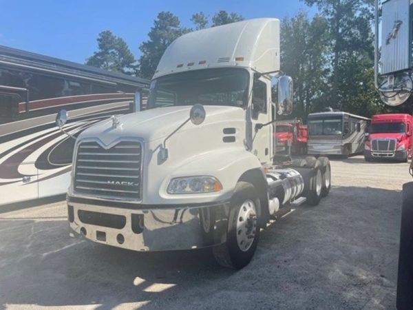 2015 MACK 600 - Excel Truck Group