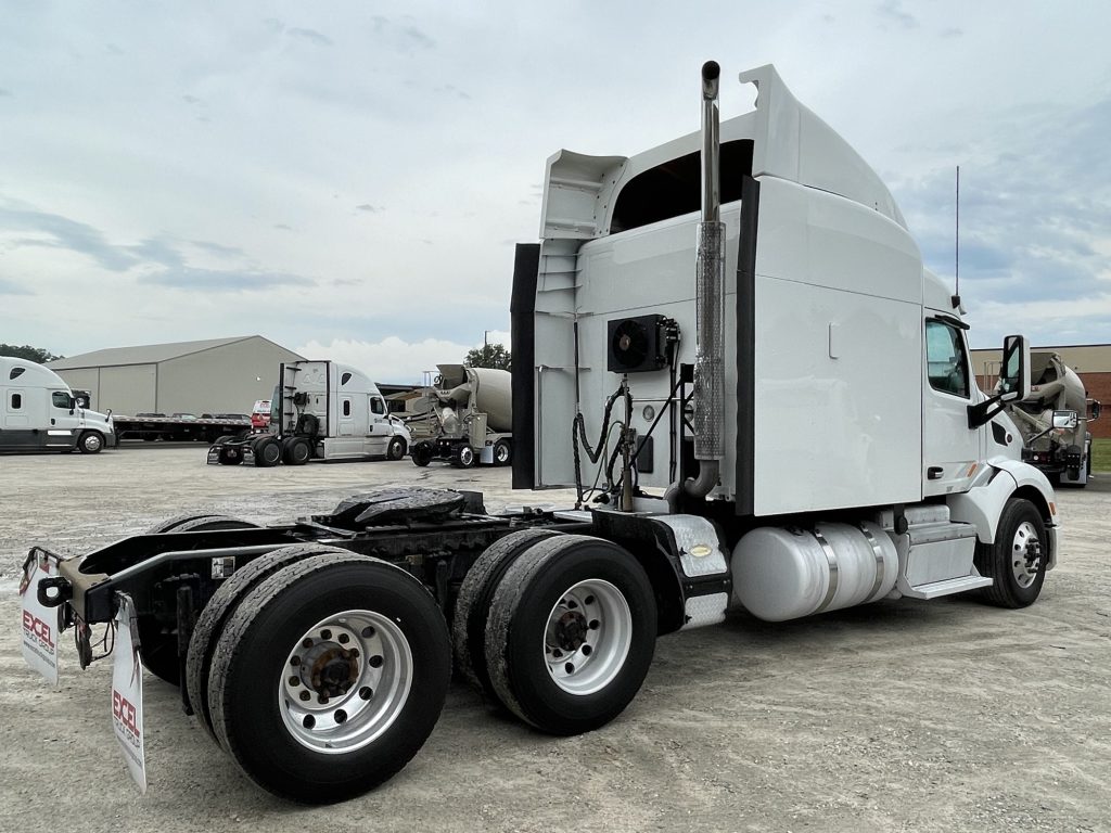 2017 Peterbilt 579 - Excel Truck Group