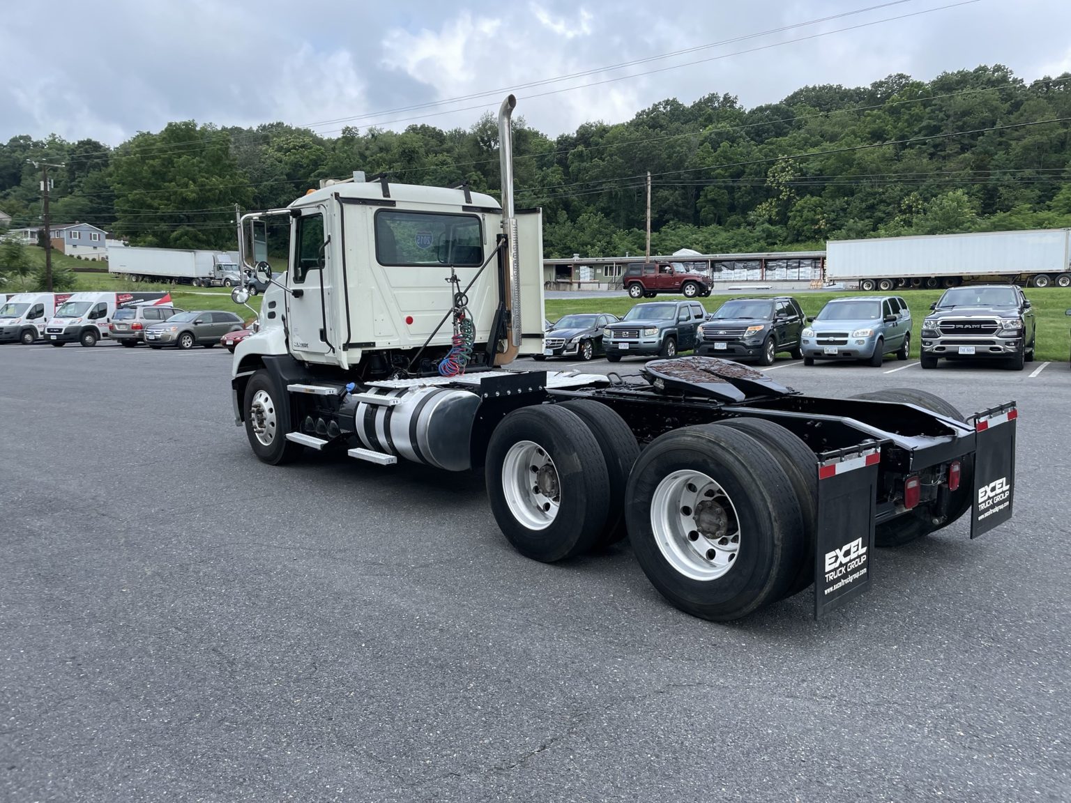 2015 MACK 600 - Excel Truck Group