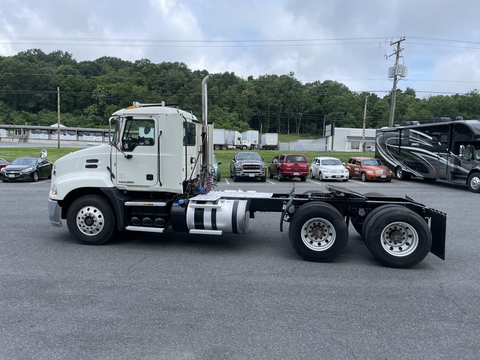 2015 MACK 600 - Excel Truck Group