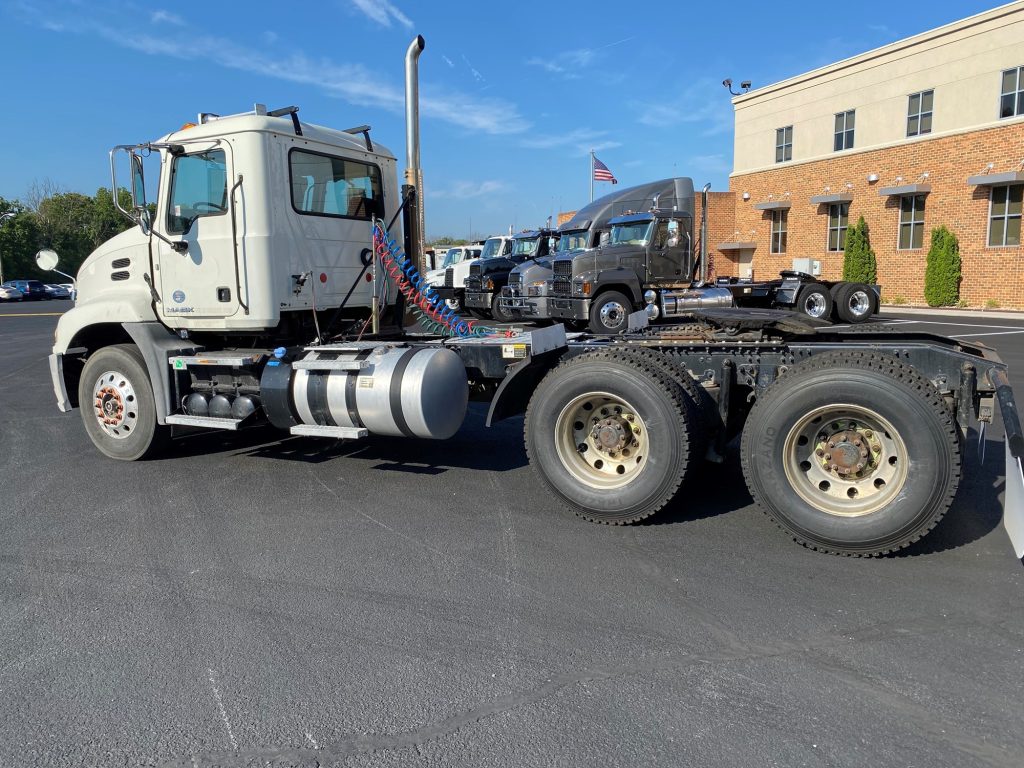 2015 MACK 600 - Excel Truck Group