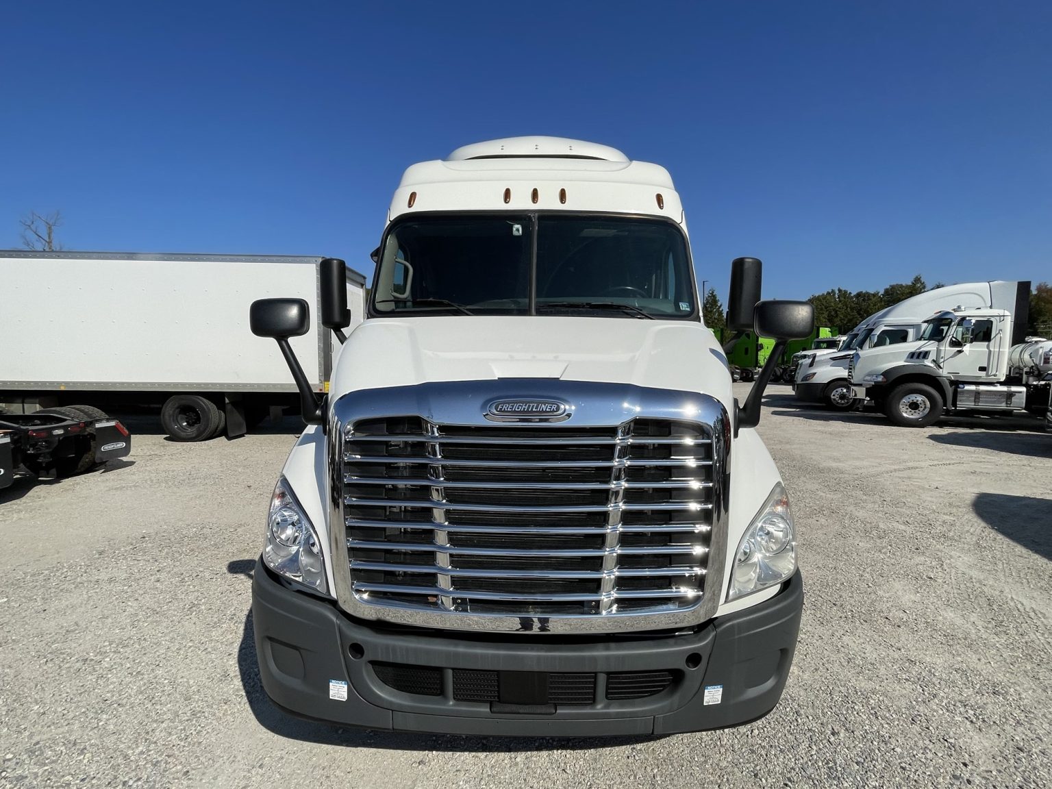 2018 Freightliner CA113 Cascadia - Excel Truck Group