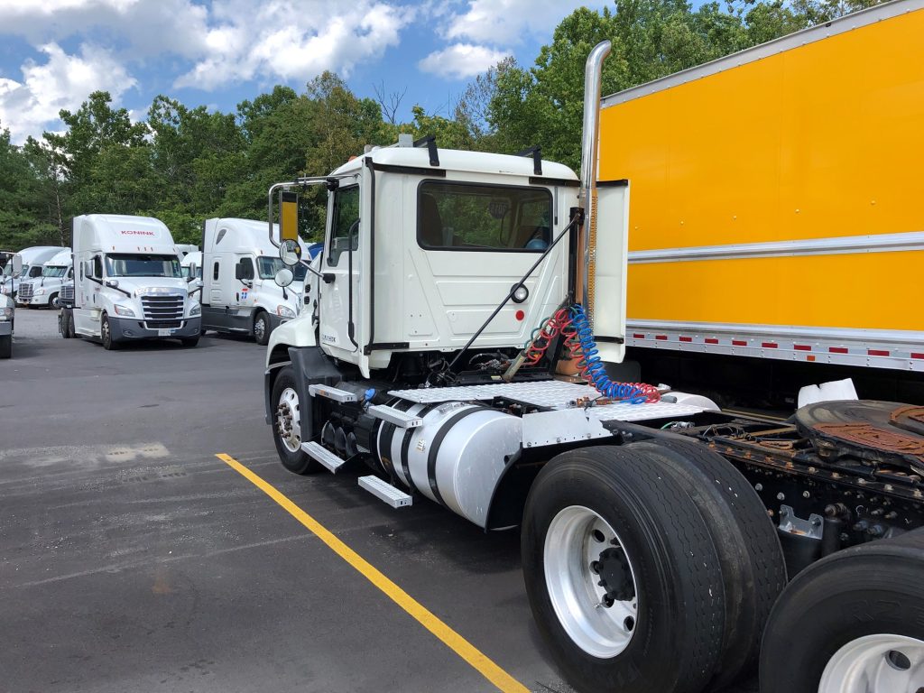 2015 MACK 600 - Excel Truck Group