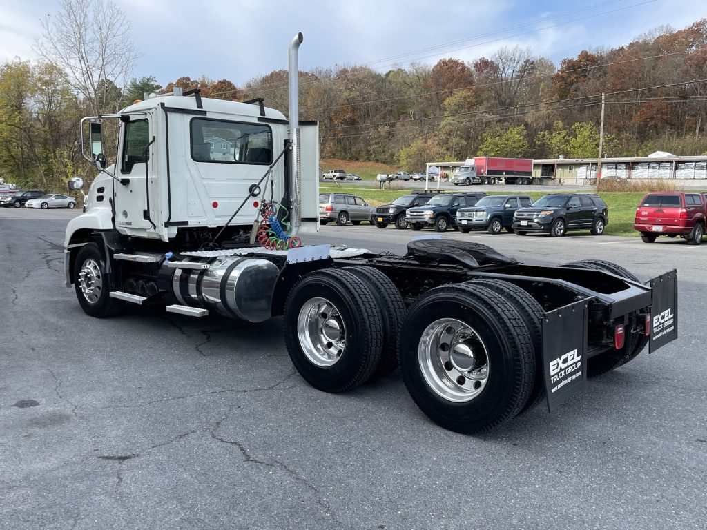2015 MACK CXU613 - Excel Truck Group