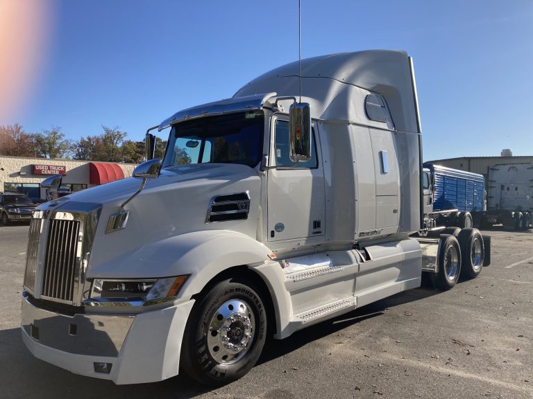 2020 WESTERN STAR/AU 5700 XE - Excel Truck Group