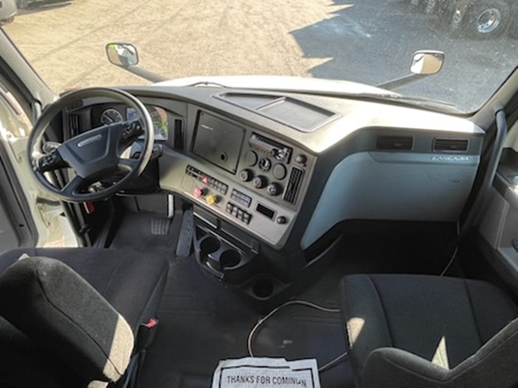 2019 Freightliner PT126SLP - Excel Truck Group