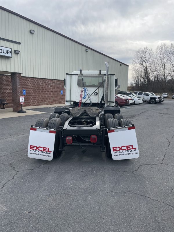 2015 Mack CXU613 - Excel Truck Group