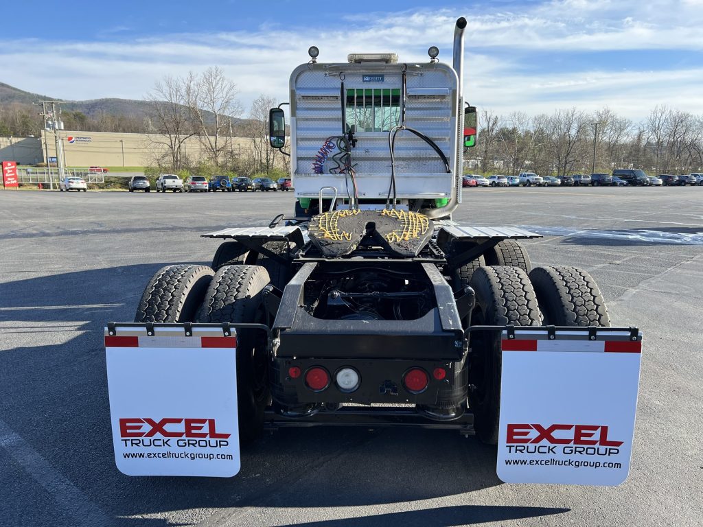 2016 Mack CXU613 - Excel Truck Group