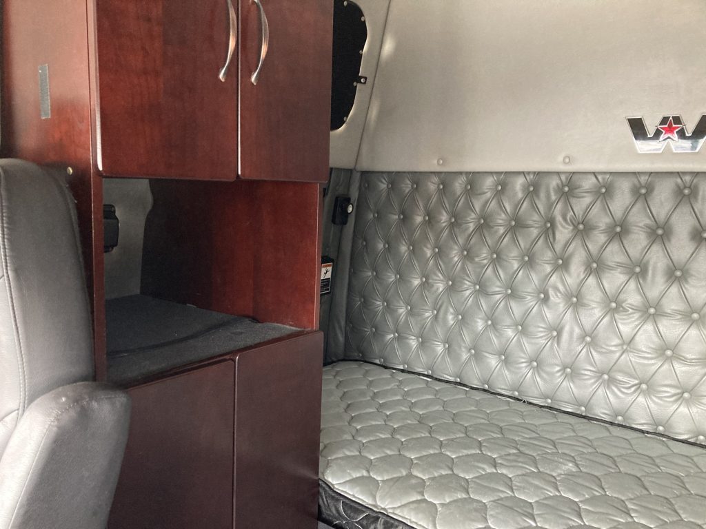 2019 Western Star 5700EX - Excel Truck Group