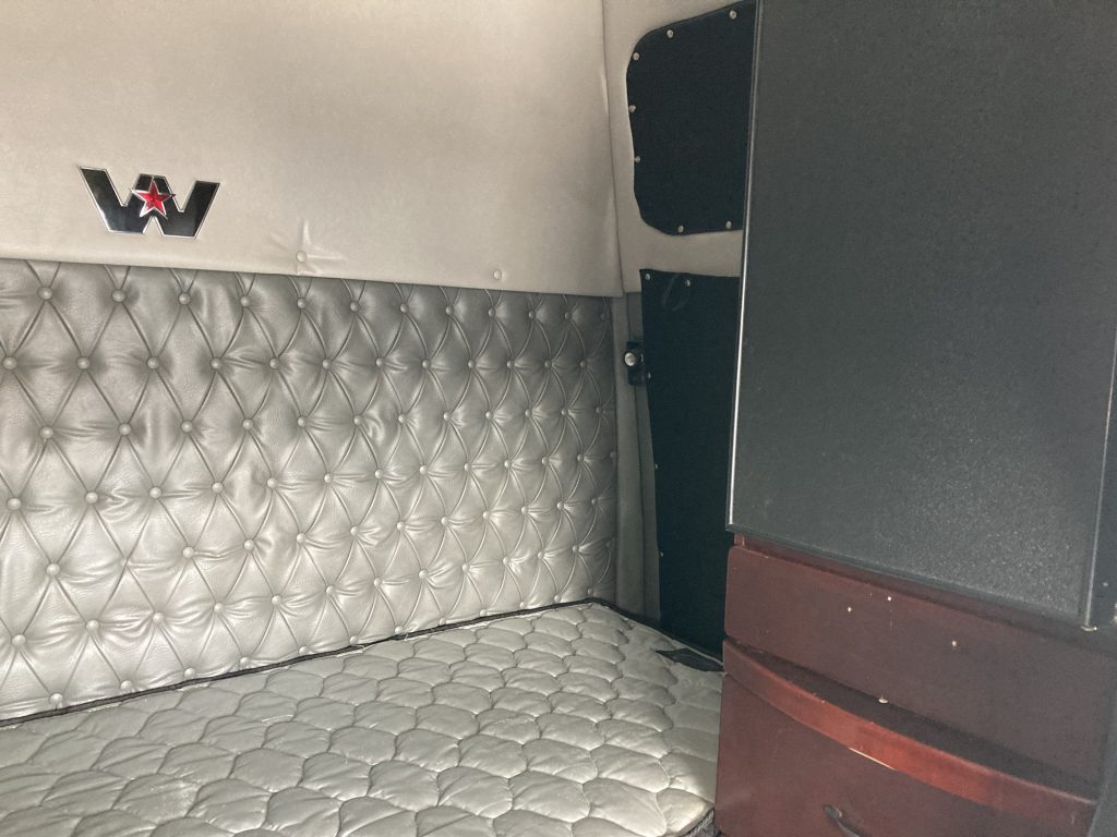 2019 Western Star 5700EX - Excel Truck Group