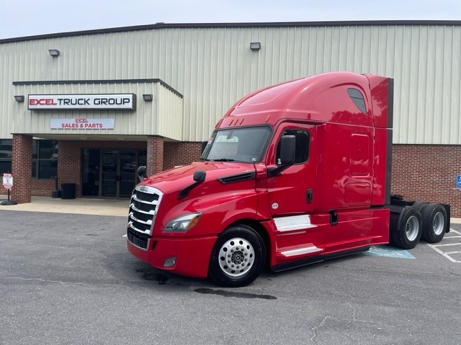 2020 Freightliner Cascadia 126 - Excel Truck Group