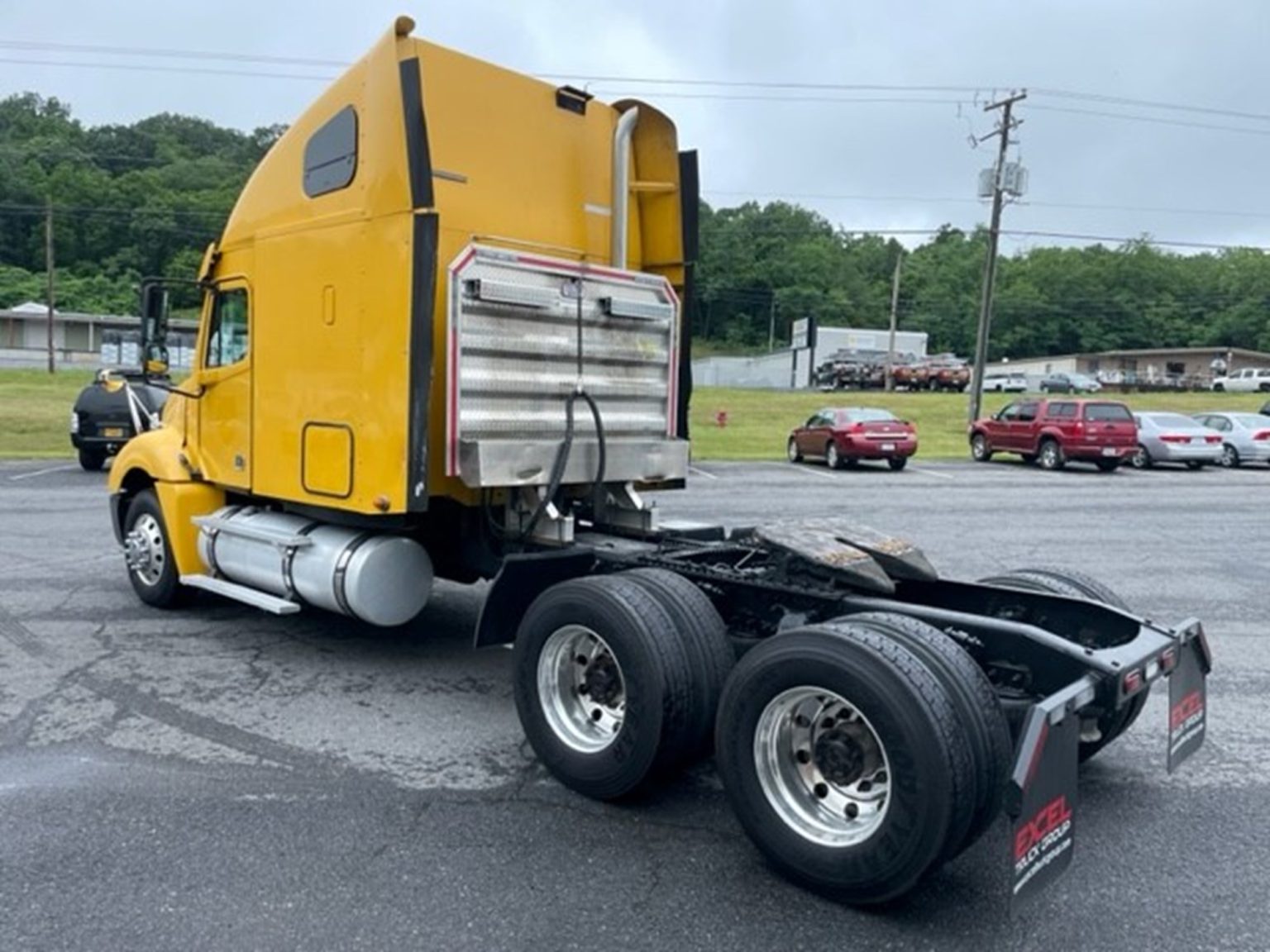 2006 FREIGHTLINER CONVENTIONAL - Excel Truck Group