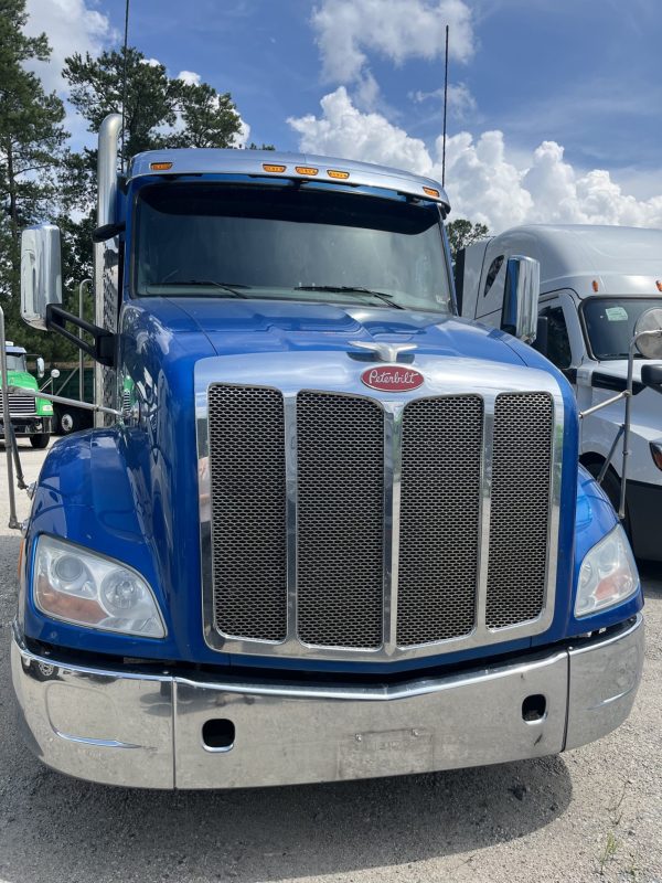 2017 Peterbilt 579 - Excel Truck Group