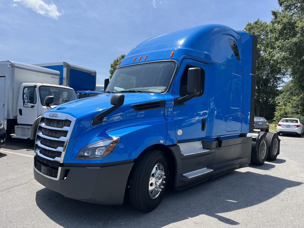 2019 Freightliner Cascadia 126 - Excel Truck Group