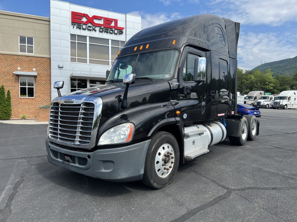2019 Freightliner Cascadia 126 - Excel Truck Group