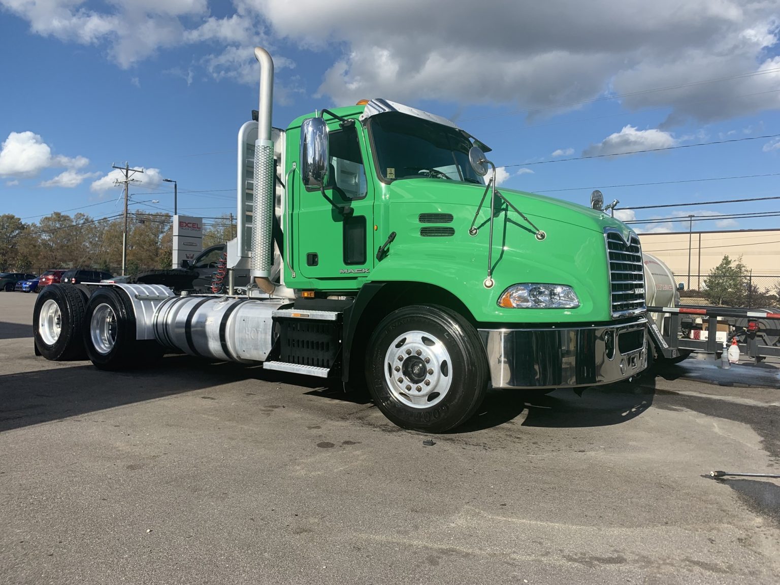 2014 MACK 600 - Excel Truck Group