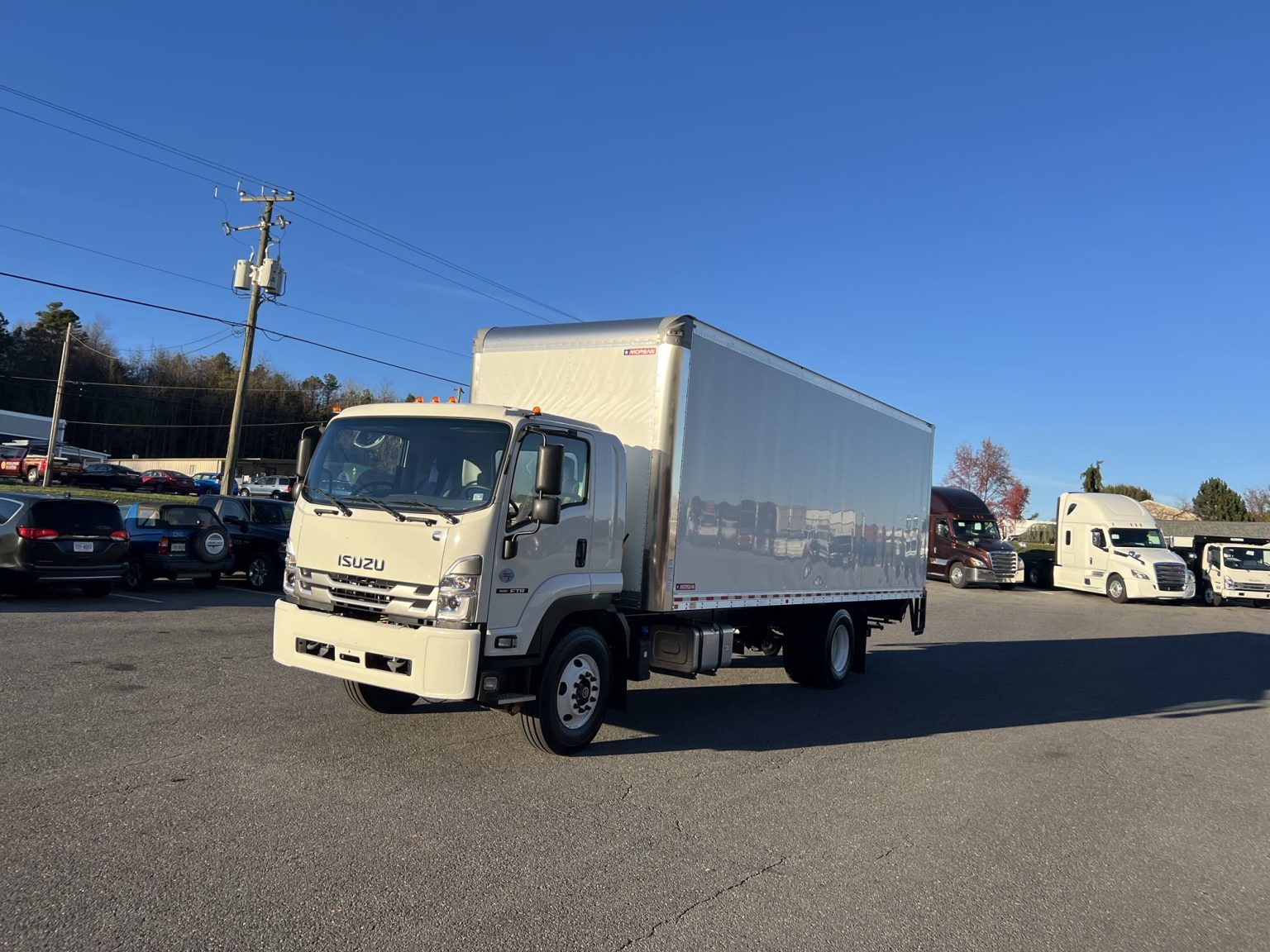 2022 Isuzu FTR - Excel Truck Group