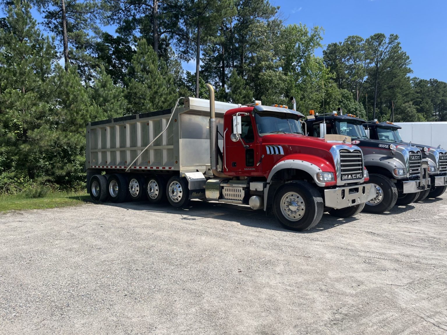 2013 MACK 700 - Excel Truck Group