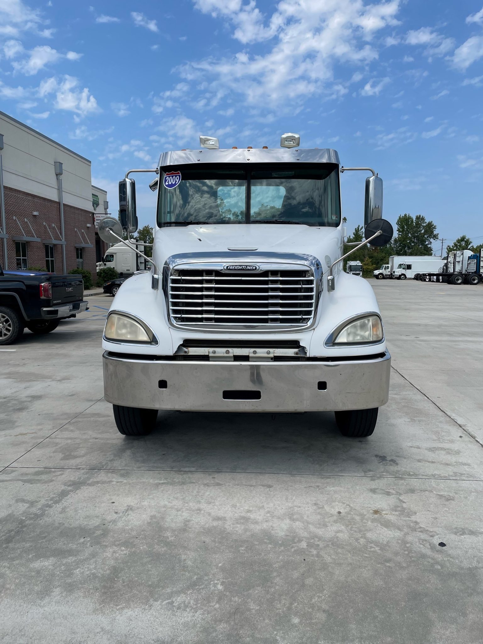 2009 FTL CL120 - Excel Truck Group