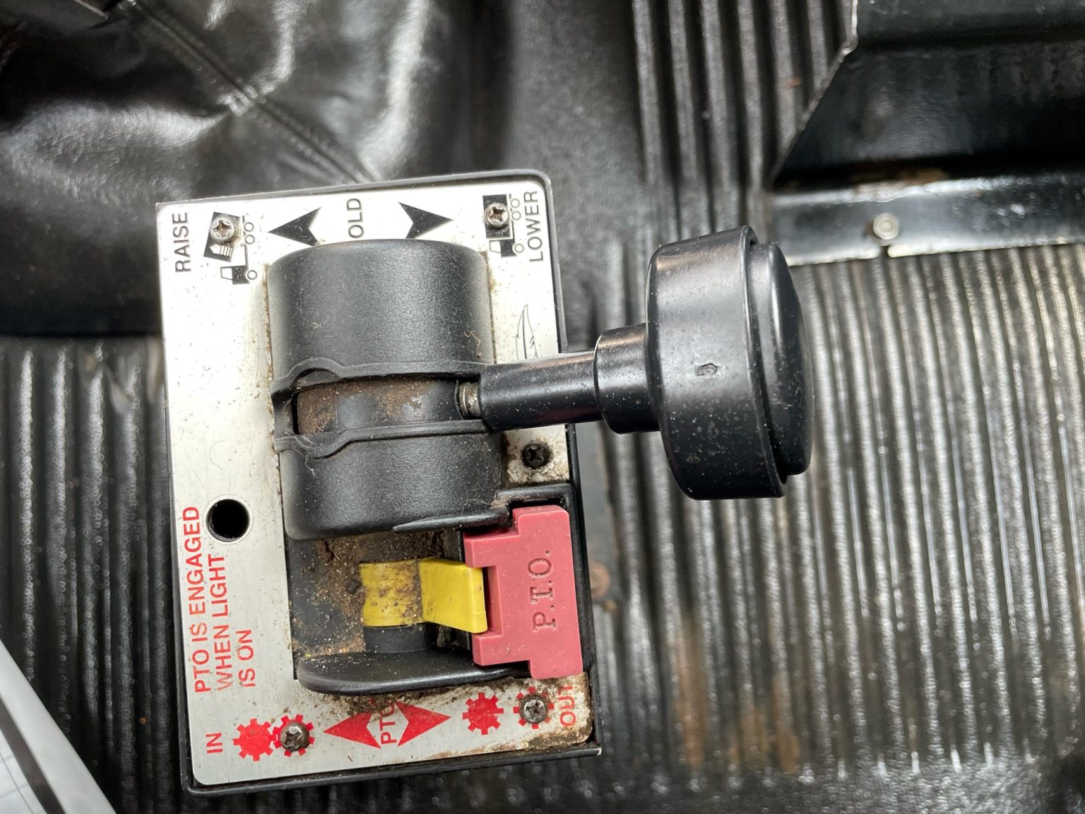 2009 FTL CL120 - Excel Truck Group