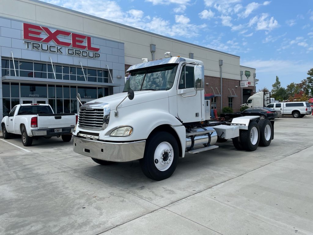 2009 FTL CL120 - Excel Truck Group