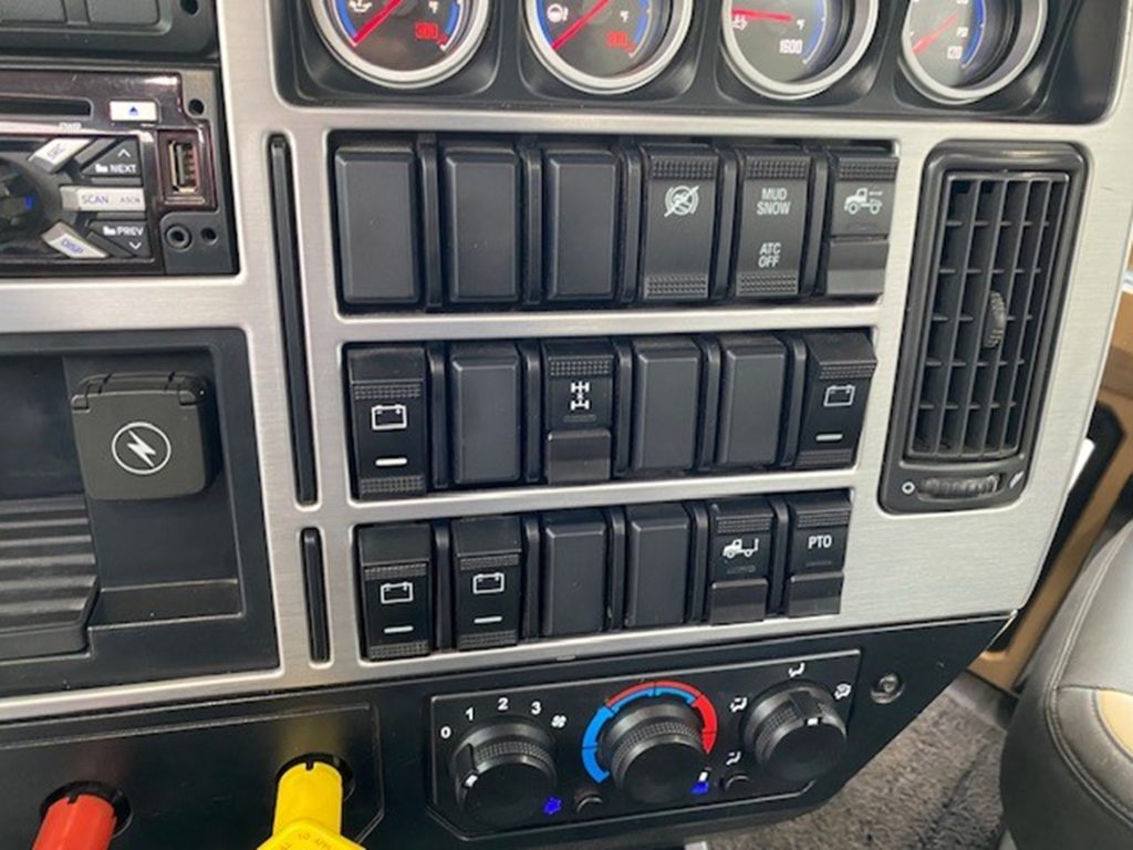 2019 Mack Pinnacle - Excel Truck Group