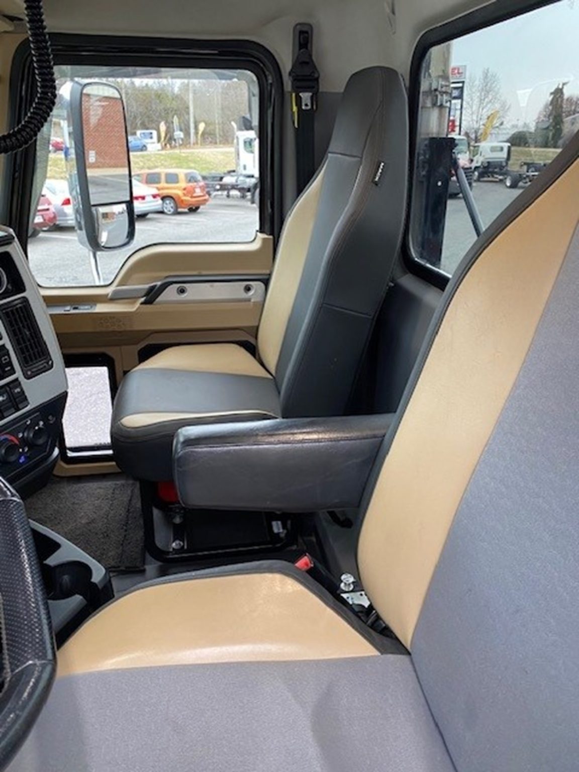 2019 Mack Pinnacle - Excel Truck Group