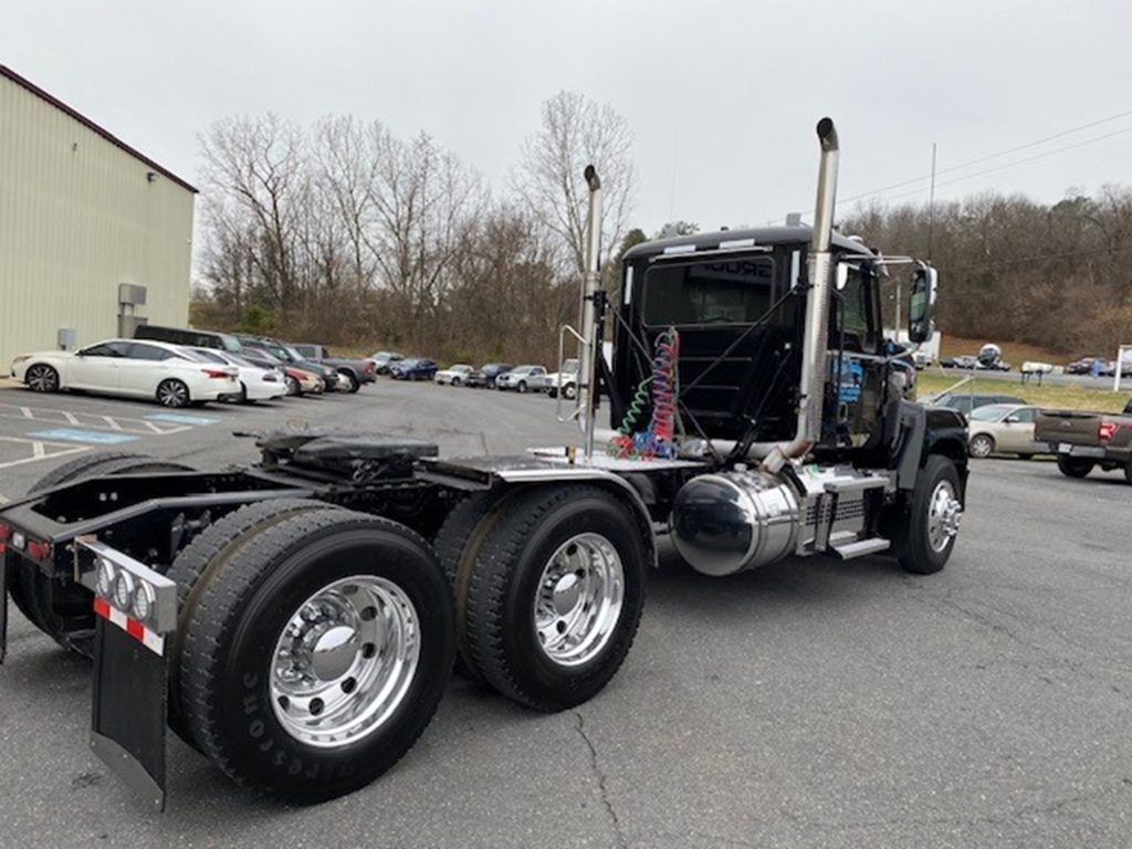 2019 Mack Pinnacle - Excel Truck Group