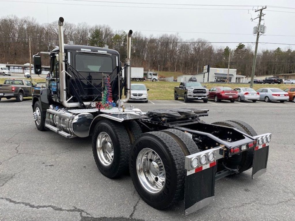 2019 Mack Pinnacle - Excel Truck Group