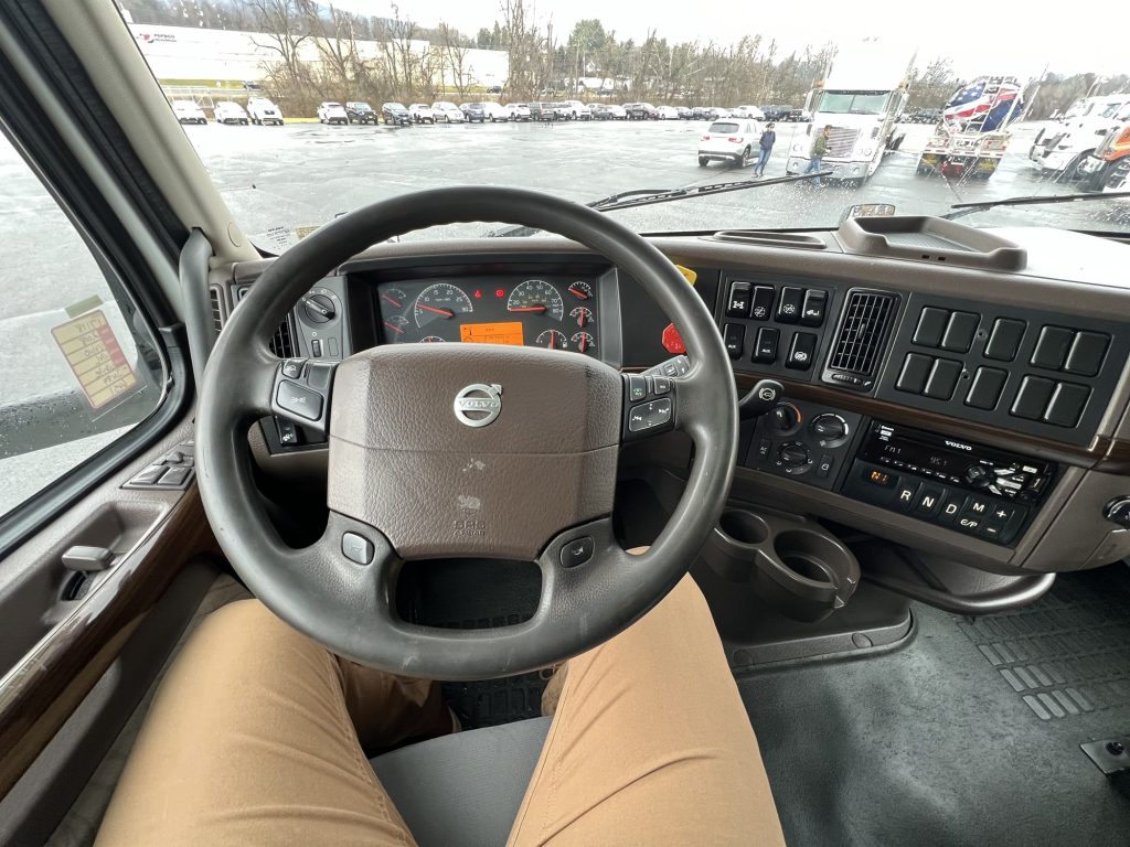 2018 Volvo Truck VNL - Excel Truck Group