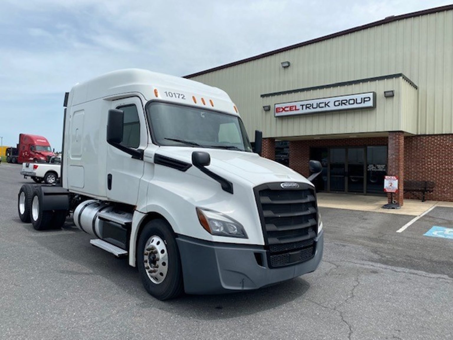 2023 FTL EH HIGH CAB - Excel Truck Group