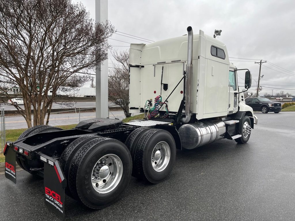 2016 Mack CXU613 - Excel Truck Group