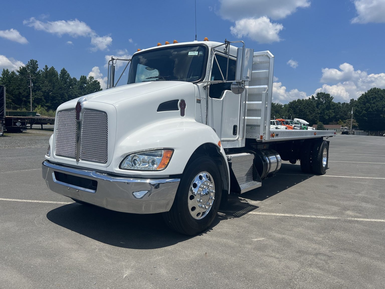 2022 Kenworth T270 - Excel Truck Group