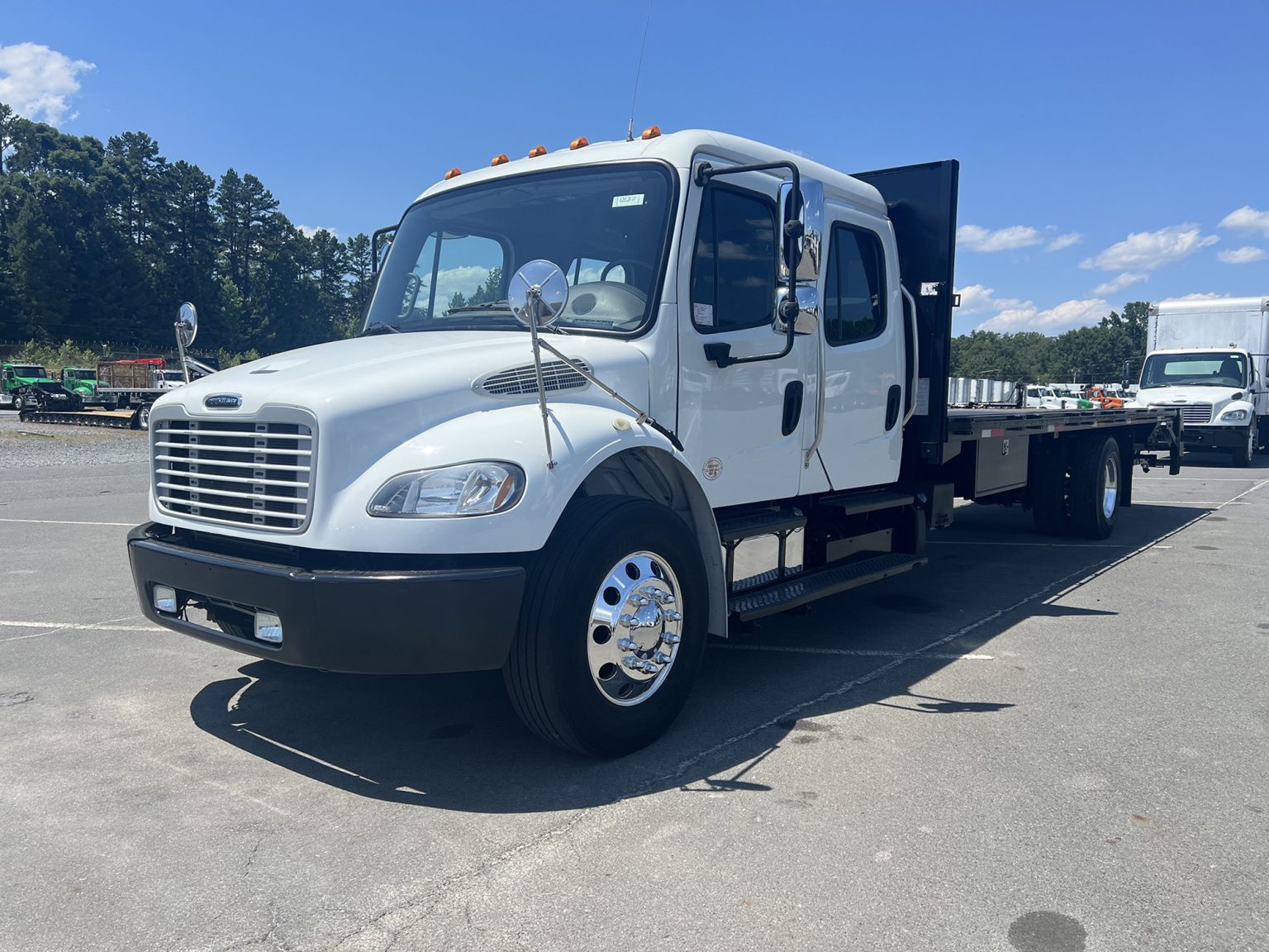 2017 Freightliner M2 106 - Excel Truck Group