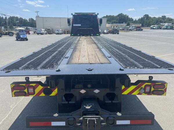 2019 Peterbilt 348 - Excel Truck Group