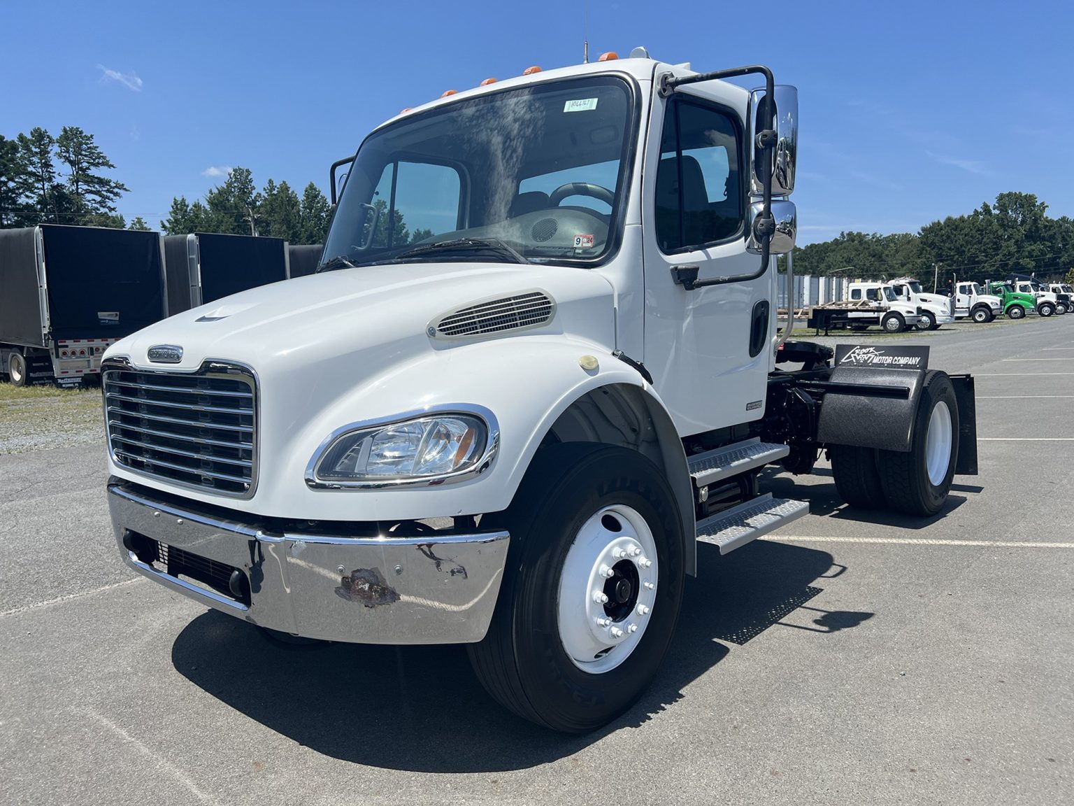 2004 Freightliner M2 106 - Excel Truck Group