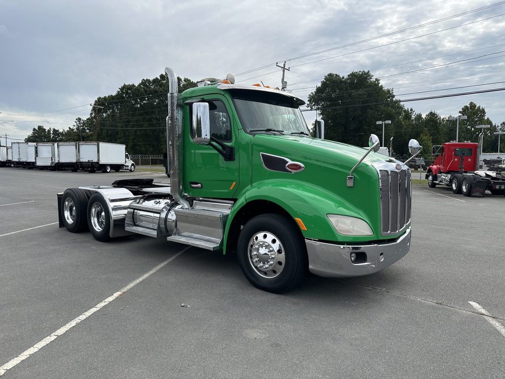 2017 Peterbilt 579 - Excel Truck Group