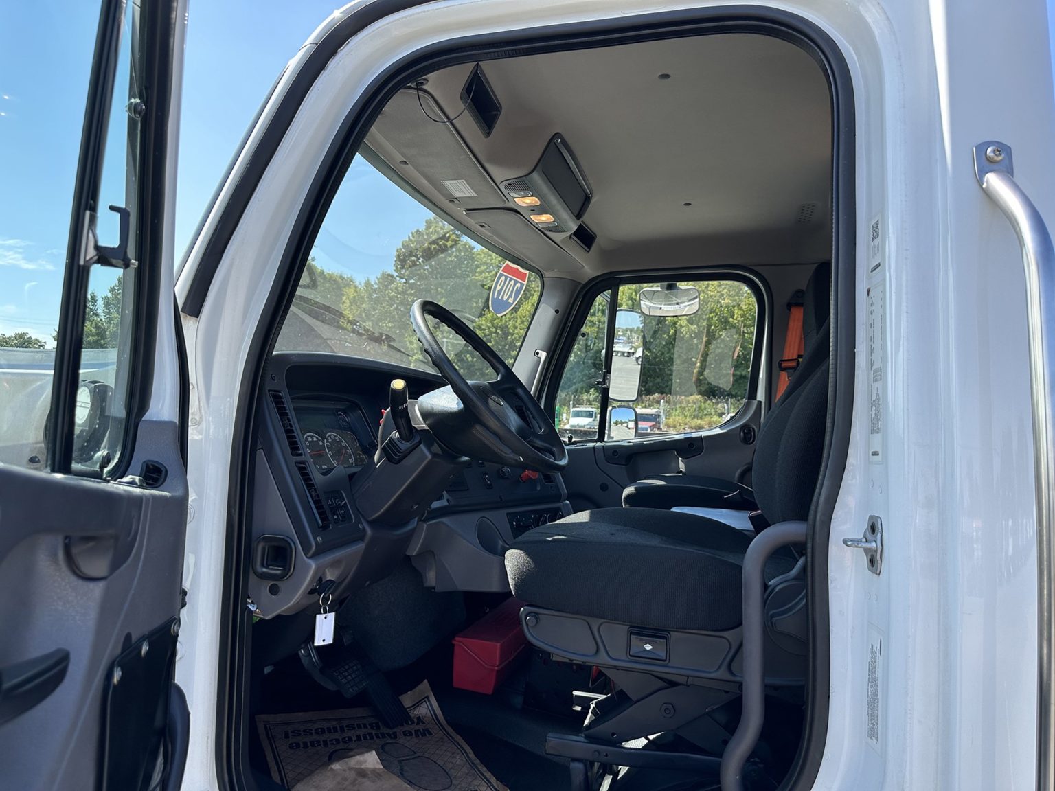 2019 Freightliner M2106 - Excel Truck Group