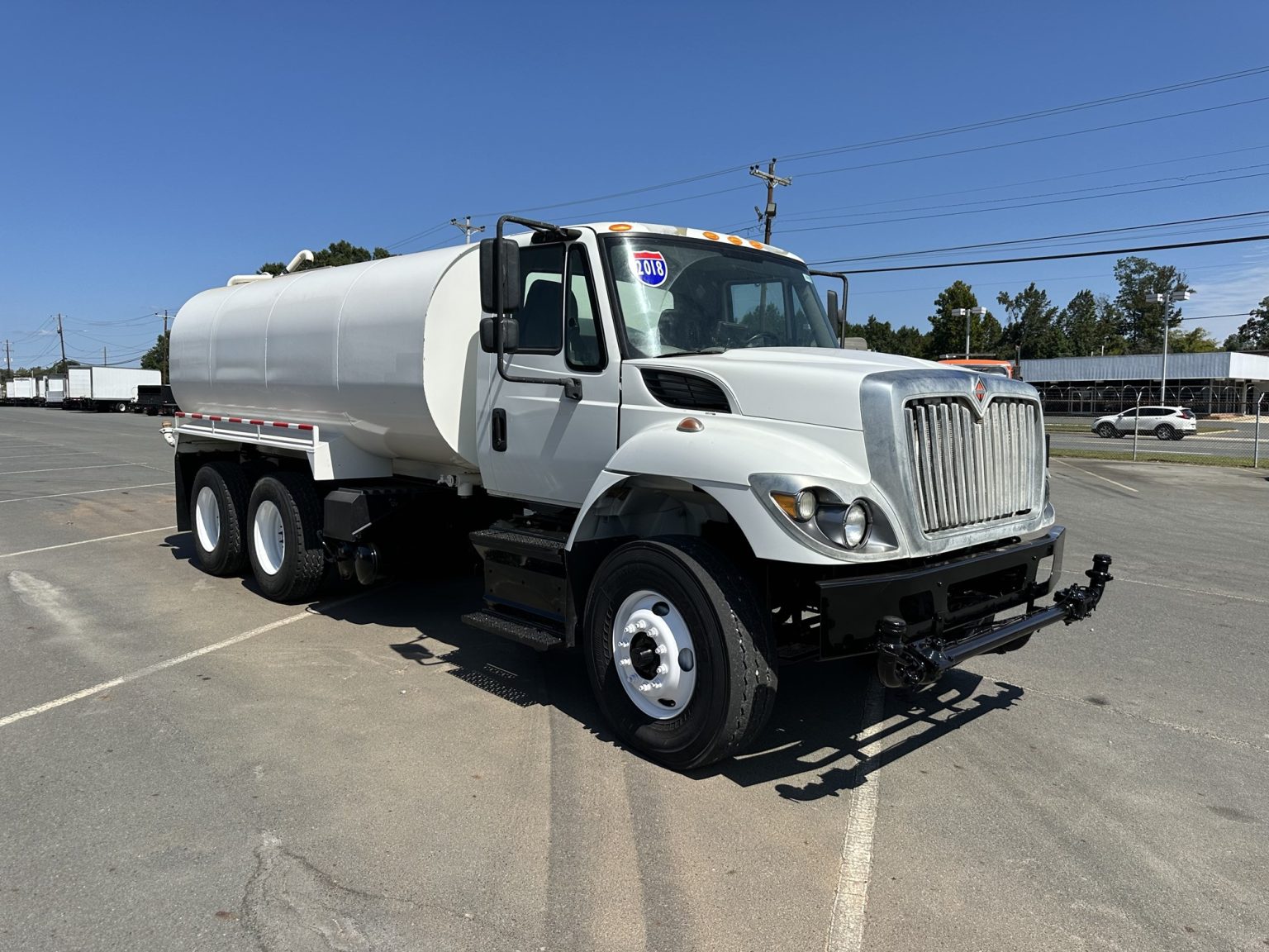 2018 International 7400 SBA - Excel Truck Group