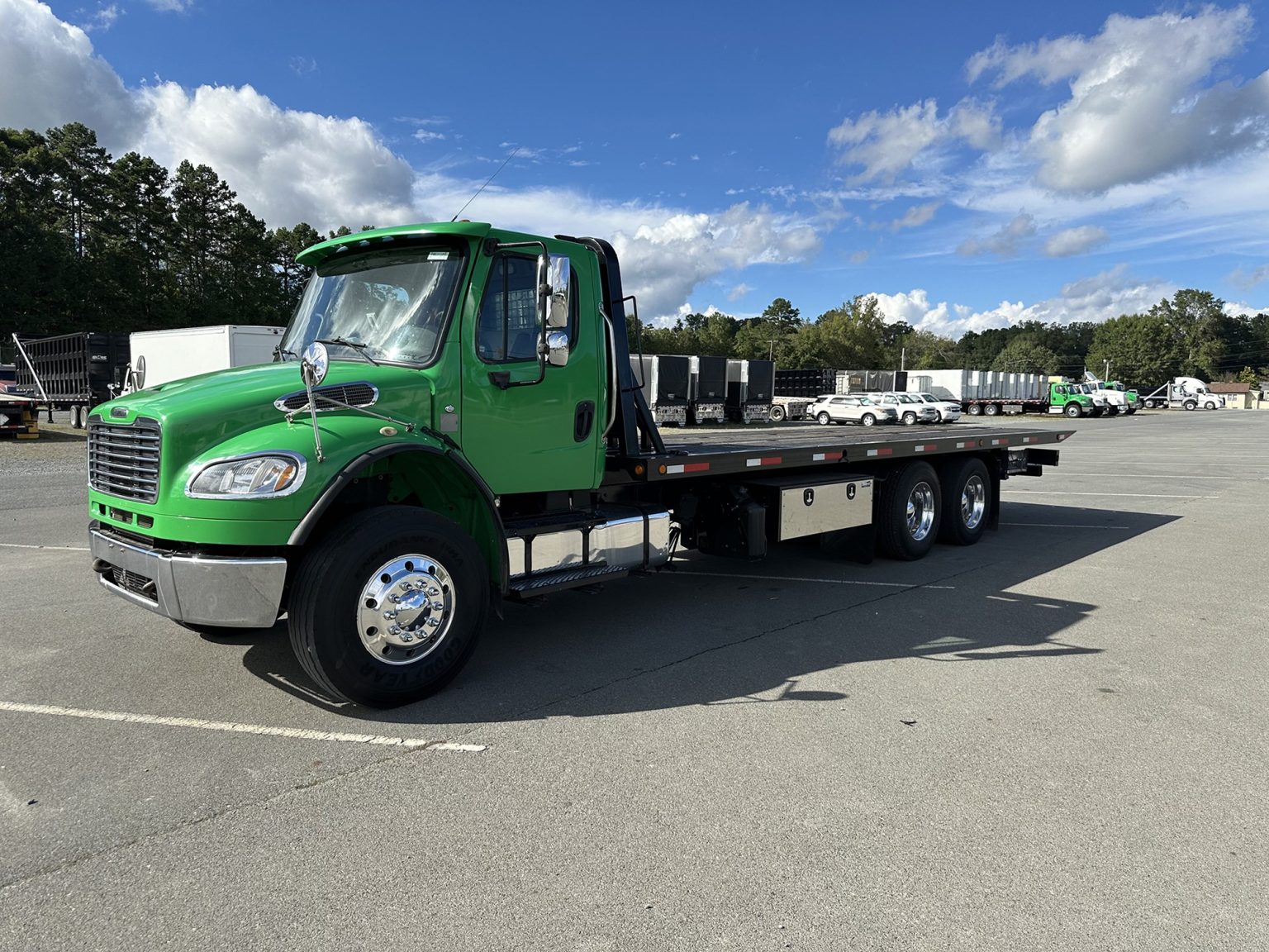 2014 Freightliner M2 - Excel Truck Group