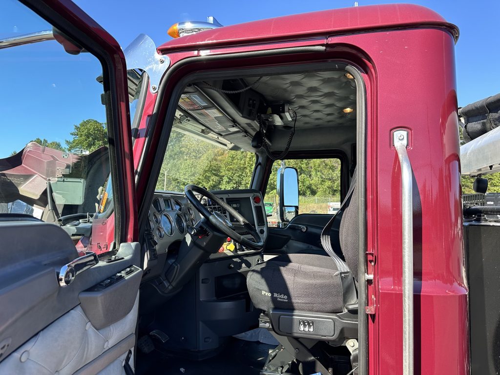 2016 Mack GU (Granite) - Excel Truck Group