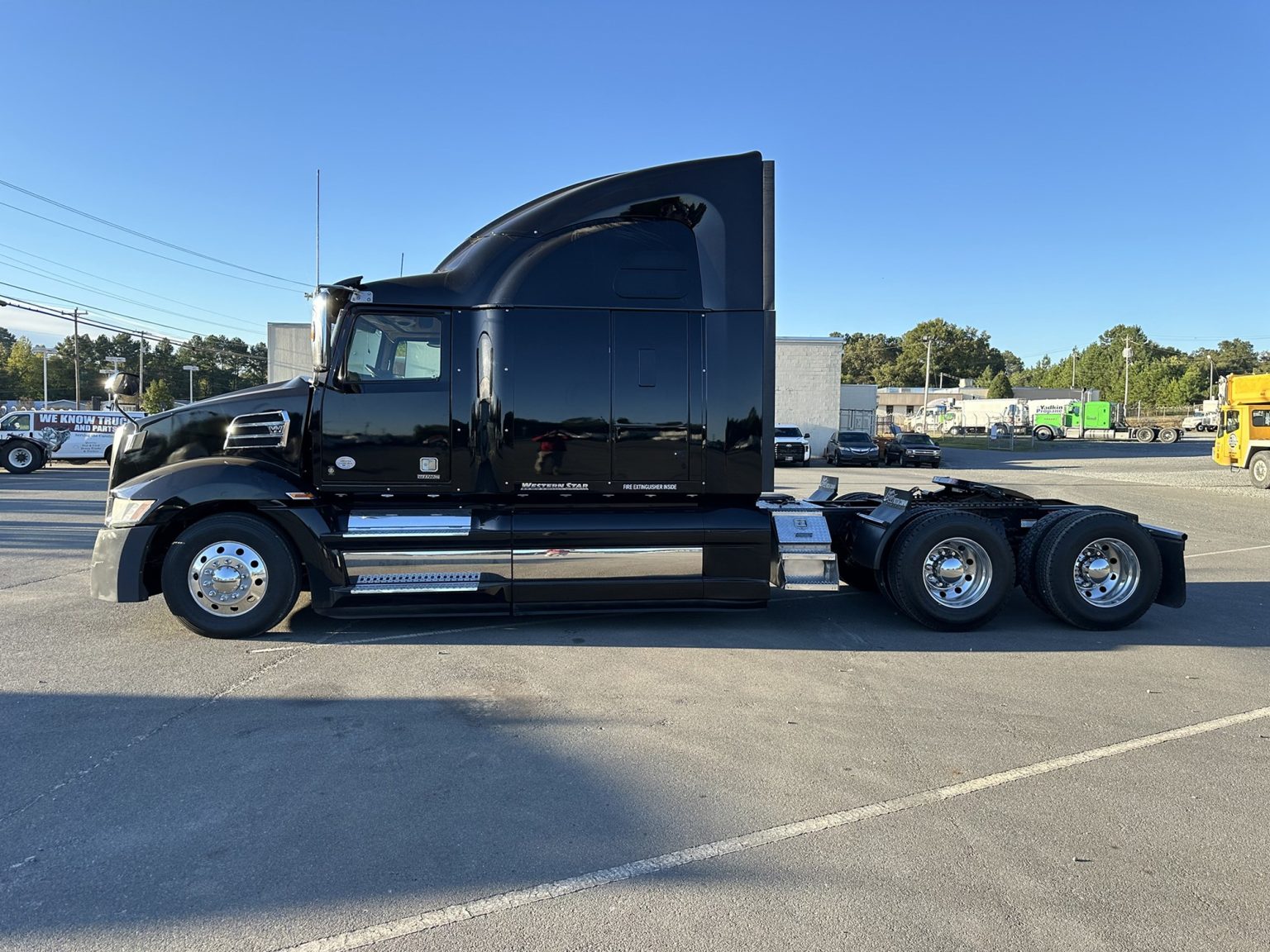 2022 Western Star 5700 XE - Excel Truck Group