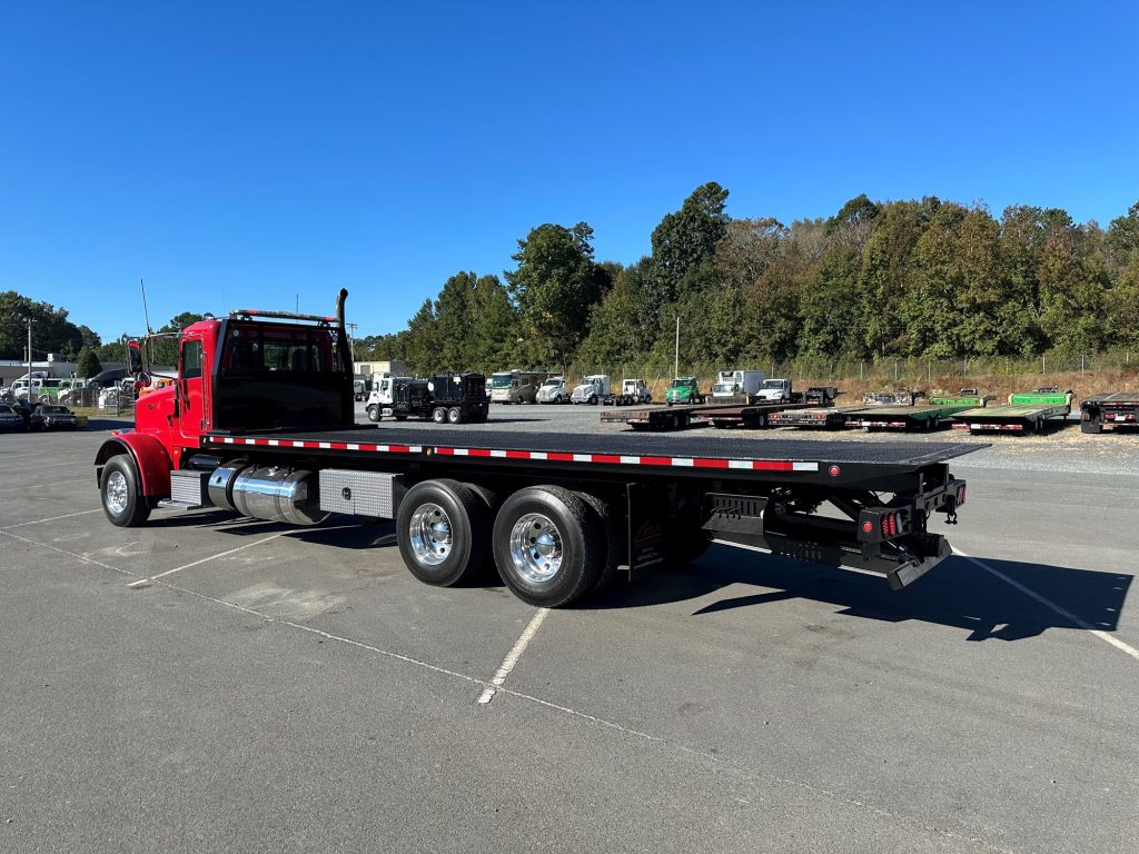 2016 Peterbilt 365 - Excel Truck Group