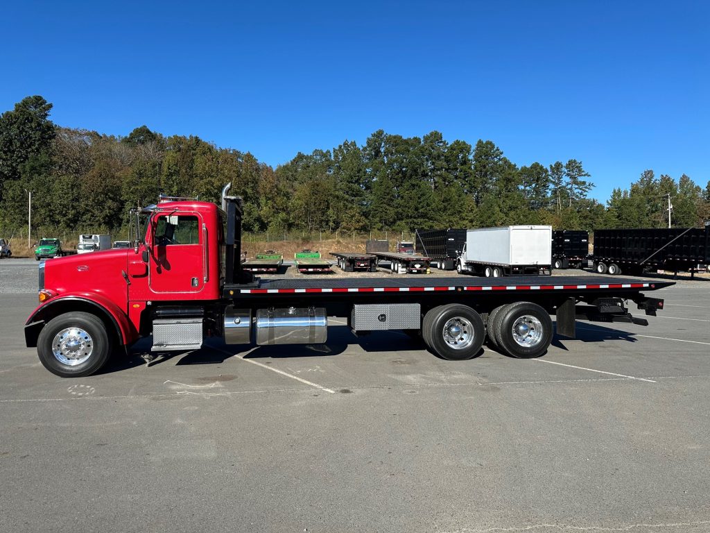 2016 Peterbilt 365 - Excel Truck Group