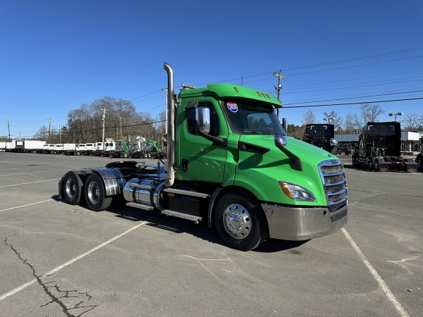 2020 Freightliner Cascadia 116 - Excel Truck Group