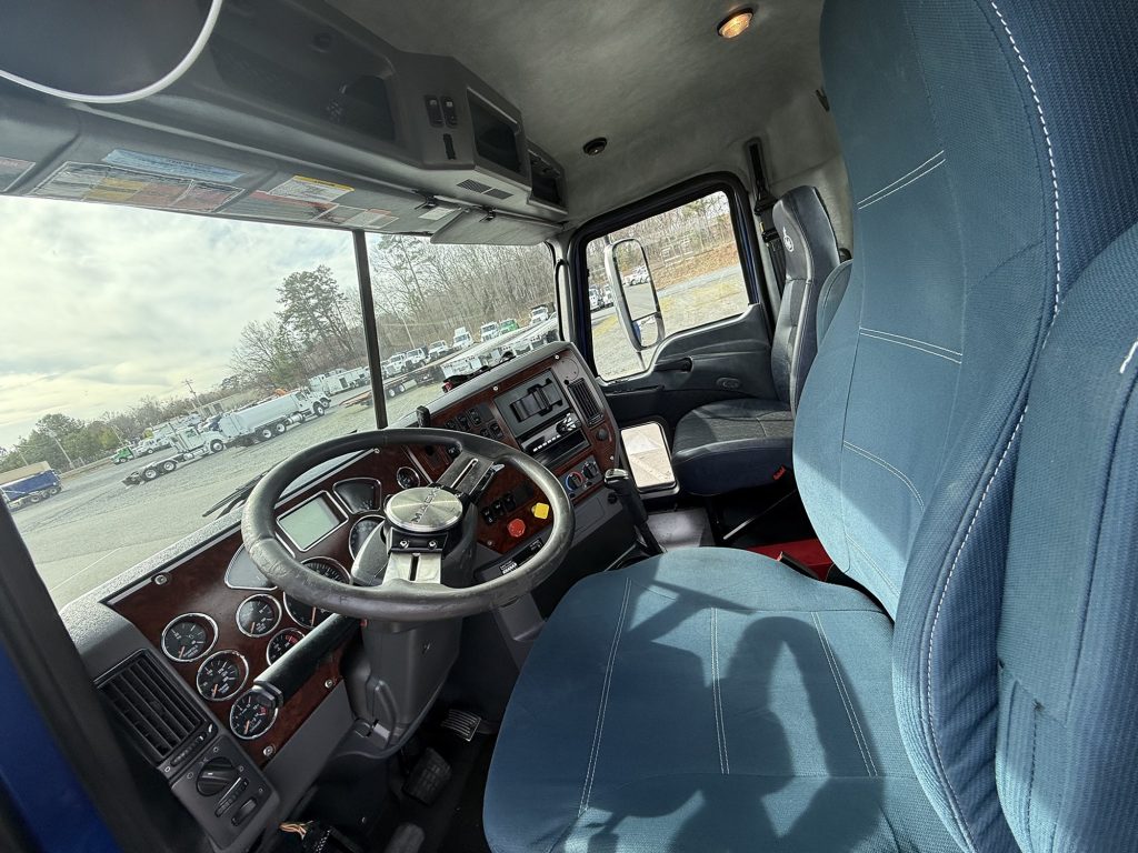 2018 Mack 600 - Excel Truck Group