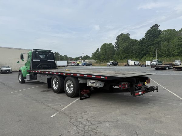 2017 Peterbilt 348 - Excel Truck Group