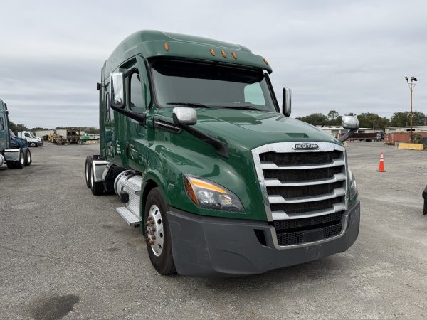 2020 Freightliner Cascadia 126 - Excel Truck Group
