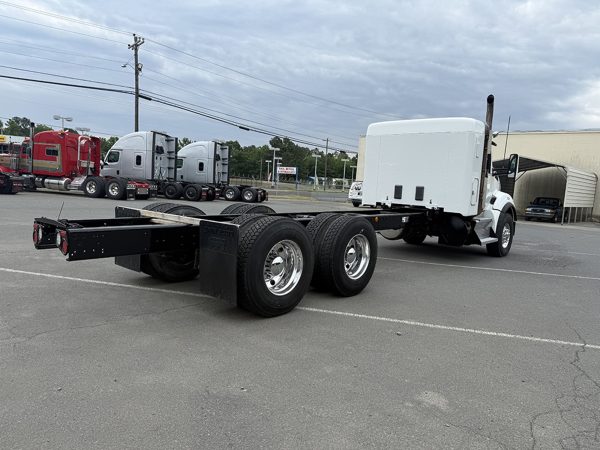 2017 Kenworth T880 - Excel Truck Group